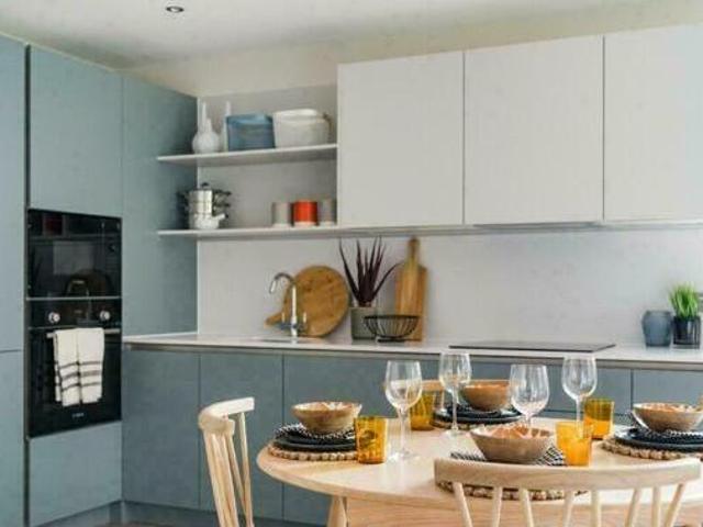 Railings, Middlewood Locks, 1 Bedroom Apartment