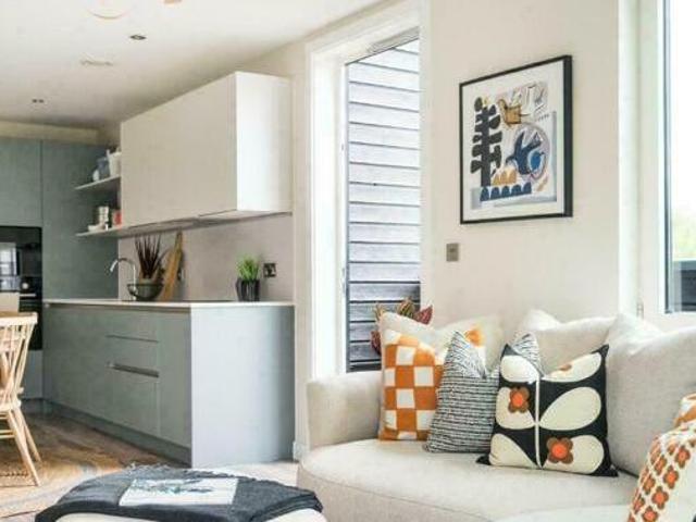 Railings, Middlewood Locks, 1 Bedroom Apartment