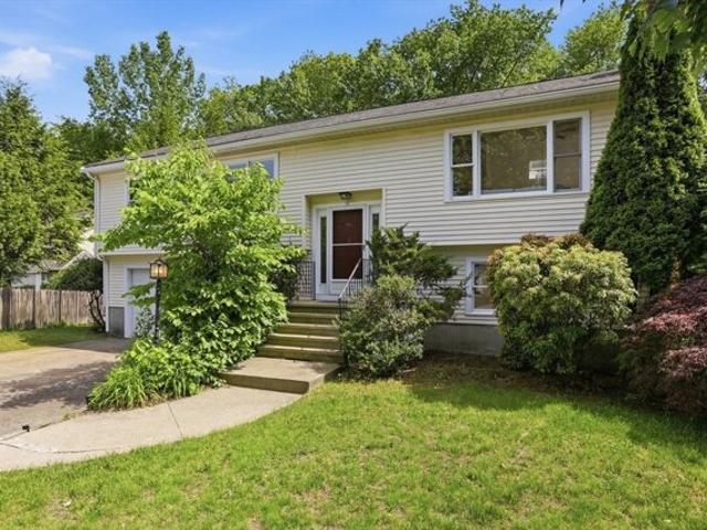 Railroad Ave, Bedford, Home For Sale