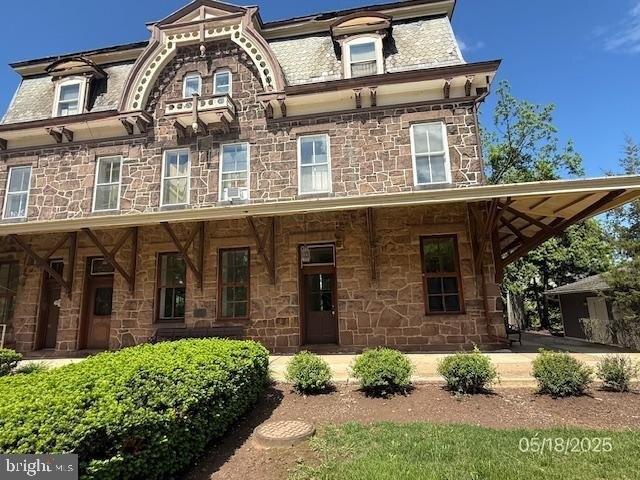 Railroad Pl, Pennington, Condo For Sale