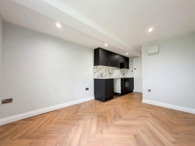 Railway Road, Newhaven, BN9 – HW Estate Agents
