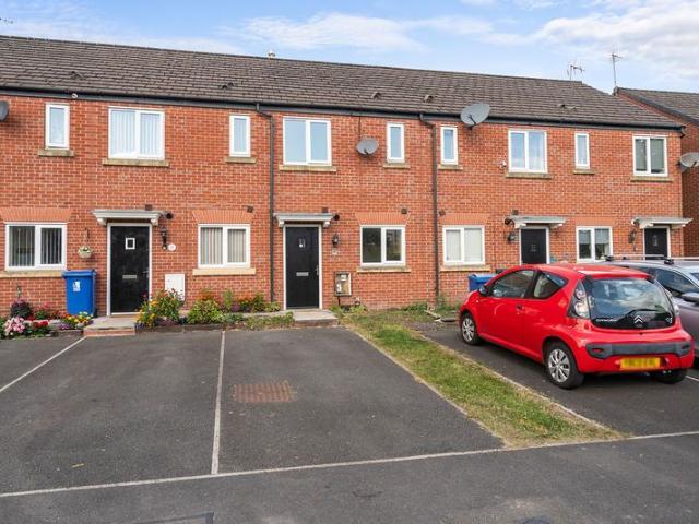 Railway St, Atherton M46, 2 bed terraced house to rent, £750 pcm | PrimeLocation