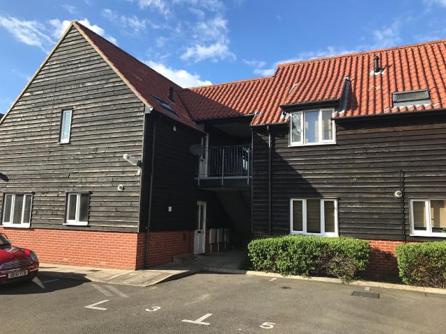 Railway Street, Braintree CM7, 2 bed flat to rent, £1,130 pcm | PrimeLocation