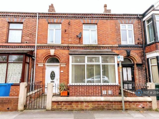 Railway Street, Chorley, PR7 5 bed terraced house to rent £1,295 pcm £299 pw
