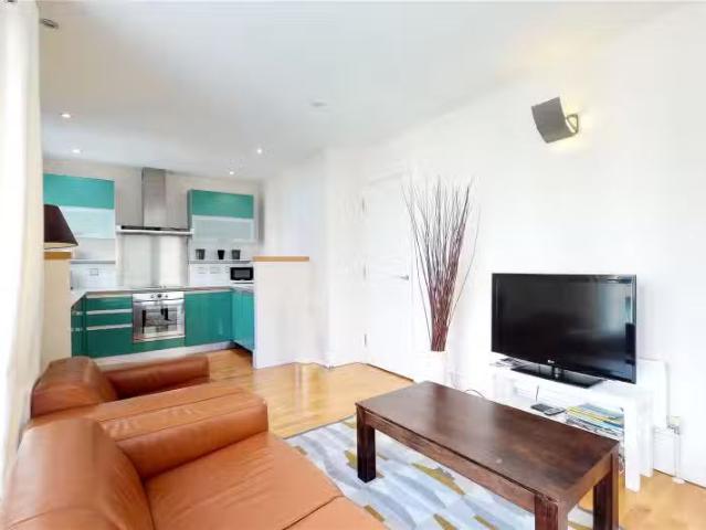 Railway Street, London, N1 9HE