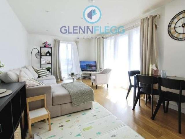 Railway Terrace, Slough, Berkshrie, SL2