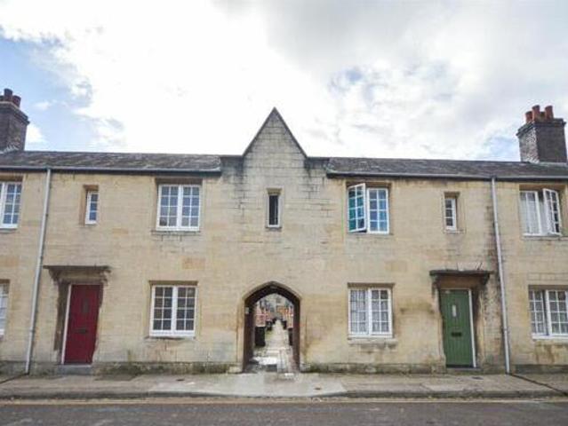 Railway Village, East Street, Town Centre, 2 Bedroom Apartment
