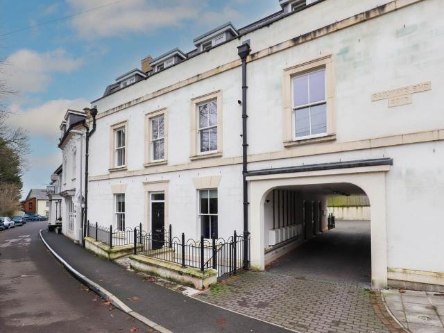 Railways End, Blandford Forum DT11, 2 bed maisonette to rent, £1,250 pcm | PrimeLocation