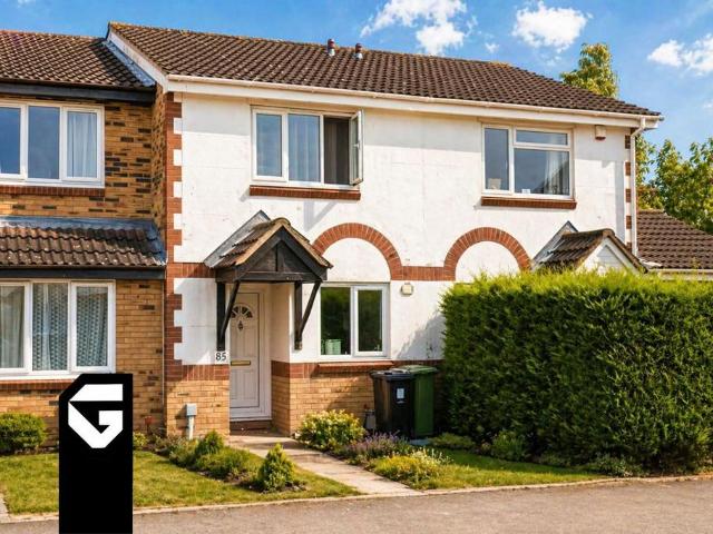 Railton Jones Close 3 bed semi detached house to rent £1,950 pcm £450 pw