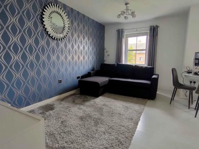 Rainbow Road, Erith DA8, Room to rent, £800 pcm | PrimeLocation