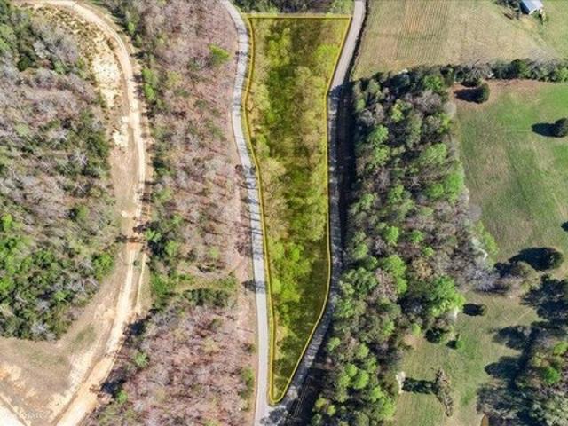 Rainbow View Rd, La Follette, TN 37766