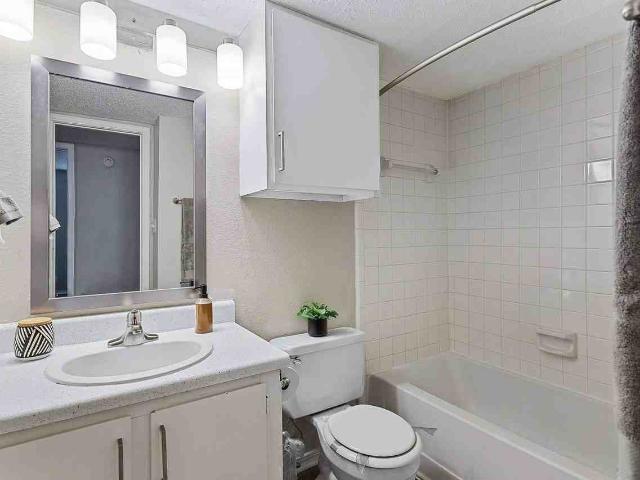 Raindance 1 Bedroom Apartment for Rent at 2201 Nw 122nd St, Oklahoma City, OK 73120