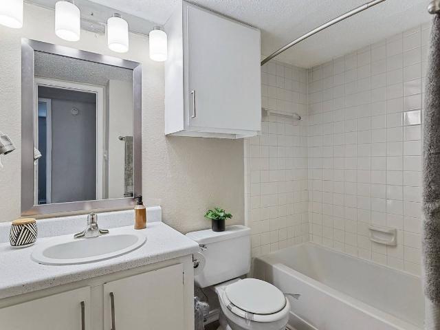 Raindance Studio Apartment for Rent at 2201 Nw 122nd St, Oklahoma City, OK 73120