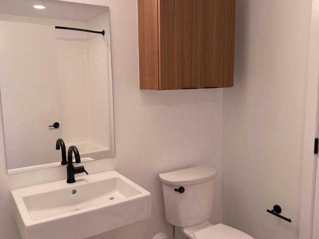 Rainford Apartments Studio Apartment for Rent at 3660 Reynard Way, San Diego, CA 92103 Midtown