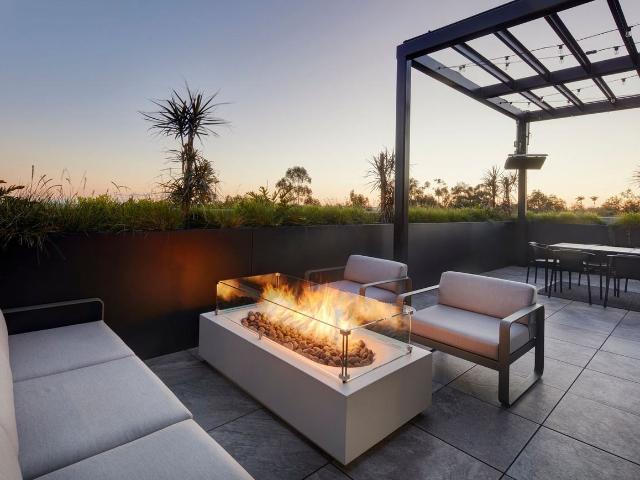 Rainford Apartments Studio Apartment for Rent at 3660 Reynard Way, San Diego, CA 92103 Midtown