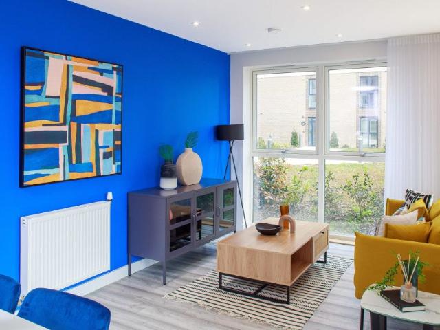 Rainham RM13, Rainham, 1 bed flat to rent, £1,360 pcm | PrimeLocation