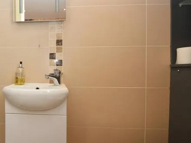 Rainhill Way, Bromley by Bow, London, E3 3PD, United Kingdom | 1 bed apartment for rent #154590870 | Rentberry