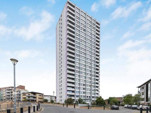 Rainhill Way, London E3 1 bed flat to rent £1,850 pcm £427 pw
