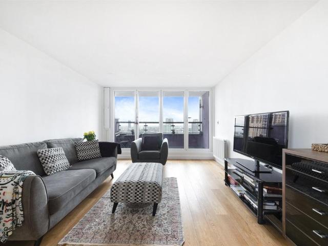 Rainhill Way, London, E3 2 bed apartment to rent £2,400 pcm £554 pw
