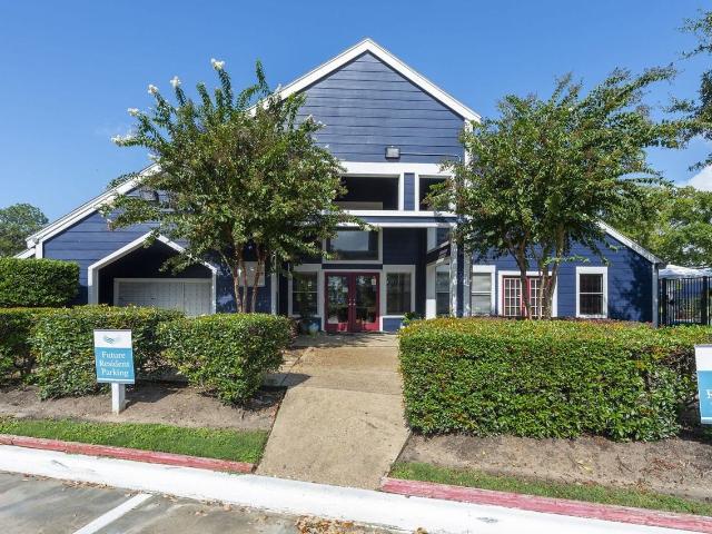 Raintree 1 Bedroom Apartment for Rent at 3300 Rollingbrook Dr, Baytown, TX 77521