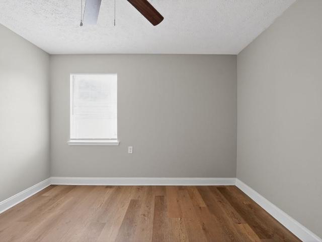 Raintree Estates 3 Bedroom Apartment for Rent at 31 Raintree Dr, Eutaw, AL 35462