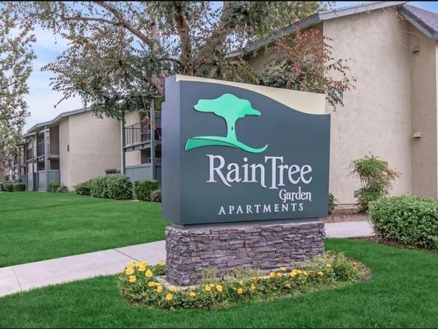 Raintree Garden Apartments