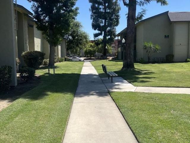 Raintree Garden Apartments 1 Bedroom Apartment for Rent at 5051 Ming Ave, Bakersfield, CA 93309