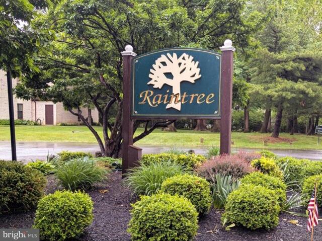 Raintree Ln Unit,malvern, Condo For Sale
