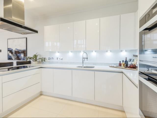 Rainville Road, London W6 2 bed apartment to rent £4,723 pcm £1,090 pw