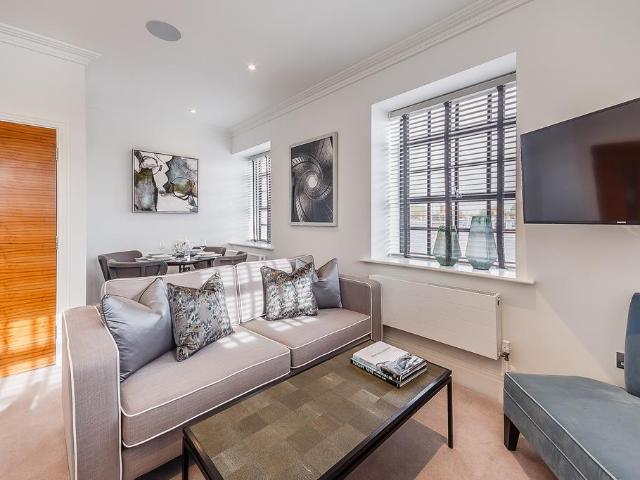 Rainville Road, London, W6 2 bed apartment to rent £4,160 pcm £960 pw