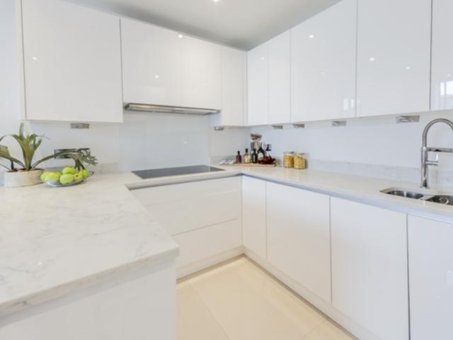 Rainville Road, London W6 2 bed apartment to rent £4,290 pcm £990 pw