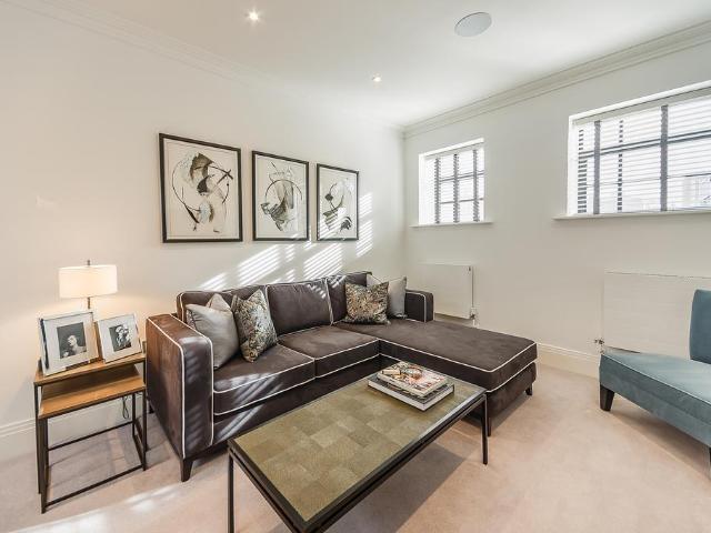 Rainville Road, London, W6 2 bed apartment to rent £4,377 pcm £1,010 pw