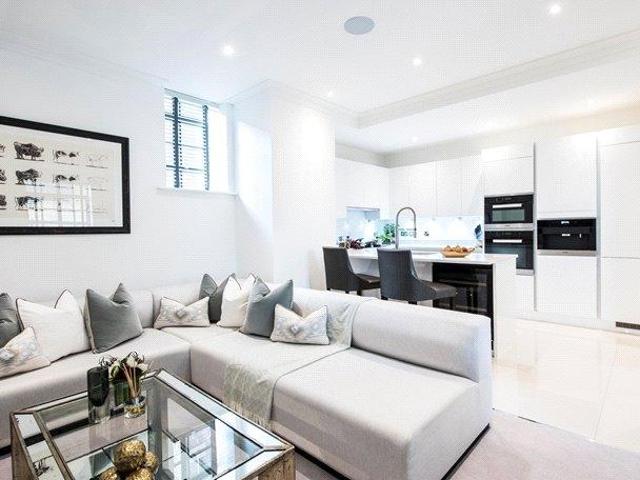 Rainville Road, London, W6 2 bed flat to rent £6,045 pcm £1,395 pw