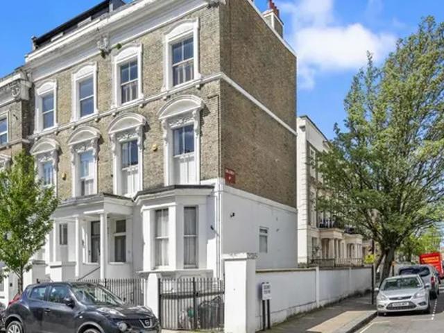 Raisa's Barber Shop, 6b Marylands Road, London, W9 2DU, United Kingdom | 3 bed apartment for rent #139474740 | Rentberry