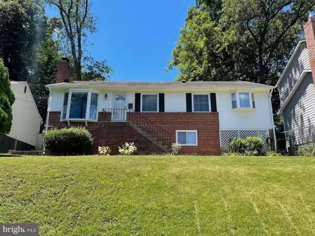 Raised Ranch/Rambler, Detached ARLINGTON, VA 1012 N Arlingt.