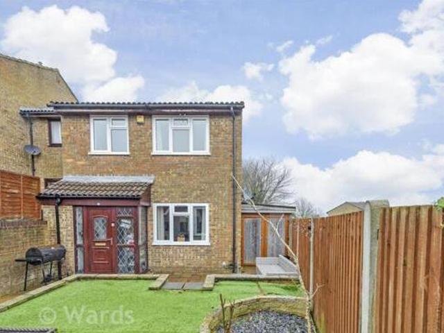 Raleigh Close, Walderslade, 2 Bedroom End