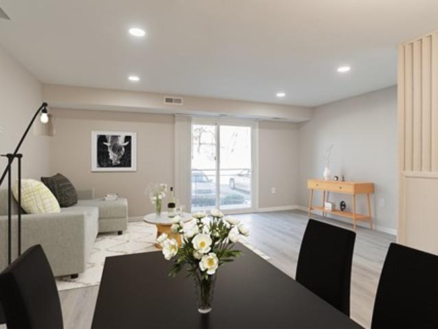 Raleigh Court Apartments 1 Bedroom 1 Bath