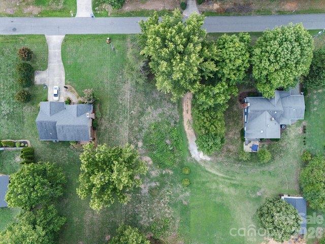 Raleigh Ave E, Liberty, NC 27298