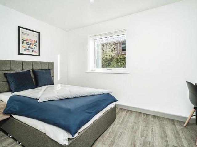 Raleigh Street, Walsall WS2, Room to rent, £600 pcm | PrimeLocation