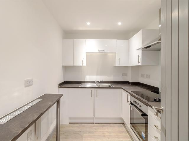 Raleigh Street, Walsall WS2, Room to rent, £600 pcm | PrimeLocation