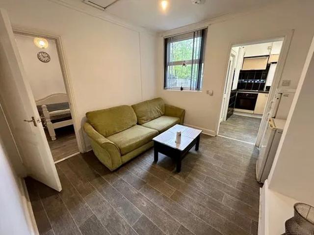 Raleigh Street, Nottingham, NG7