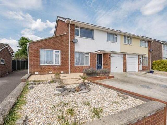 Ralph Road, Corfe Mullen, 4 Bedroom Semi detached