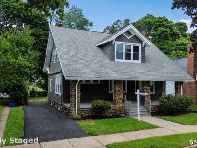 Ralston Ave, Hamden, Home For Sale