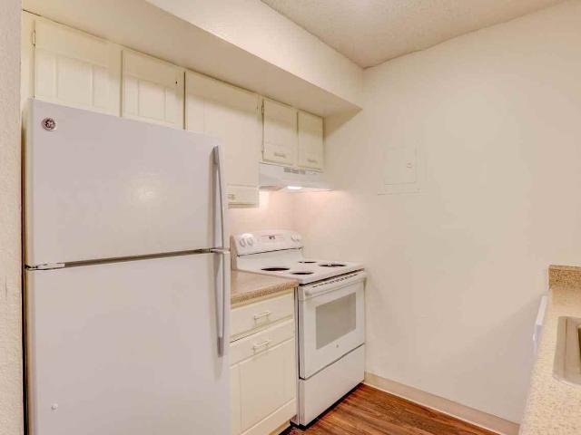 Ralston Park Apartments 3 Bedroom Apartment for Rent at 6454 Simms St, Arvada, CO 80004 Allendale Area