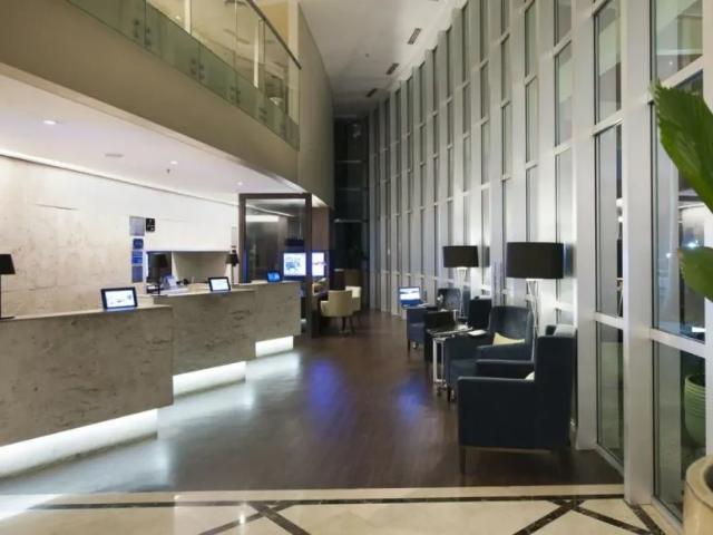 Rarus Flats Flat para locação Edifício ITC Radisson