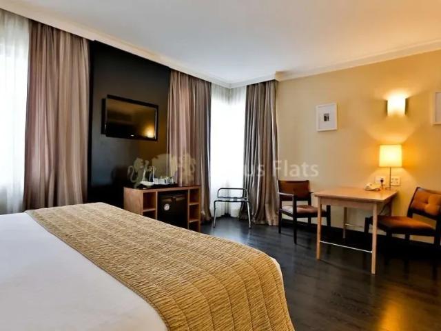 Rarus Flats Flat para venda Edifício Tryp Berrini