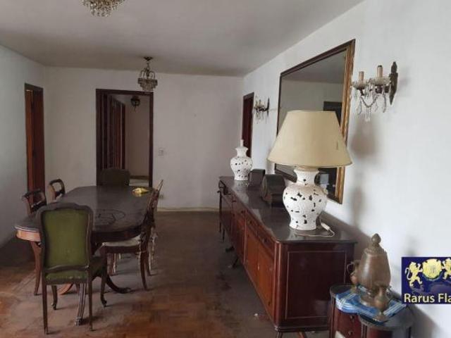Rarus Flats Flat para venda Edifício George V Moema