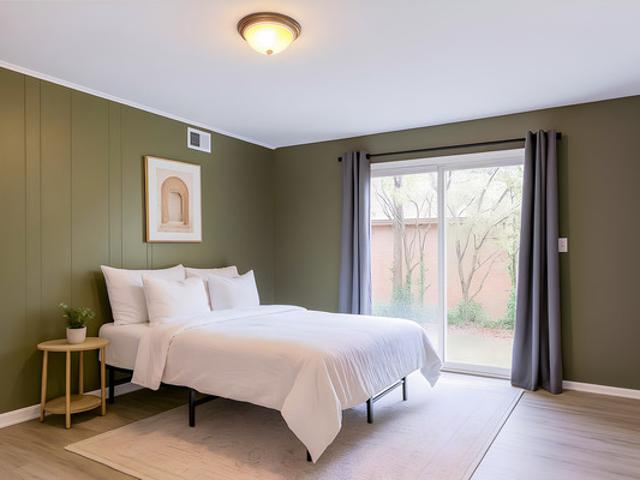Rarely Available 2 Min to MARTA Bus | No Move In Fee, Free Fast Wi Fi $, Monthly Cleaning, Quiet Neighborhood, Great Deal