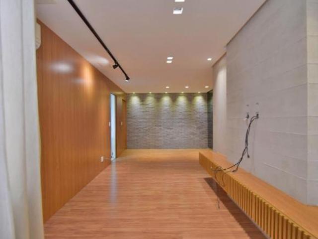 RARIDADE NA SQSW 105 | 97m² | Suíte com Closet e Sala Ampliada