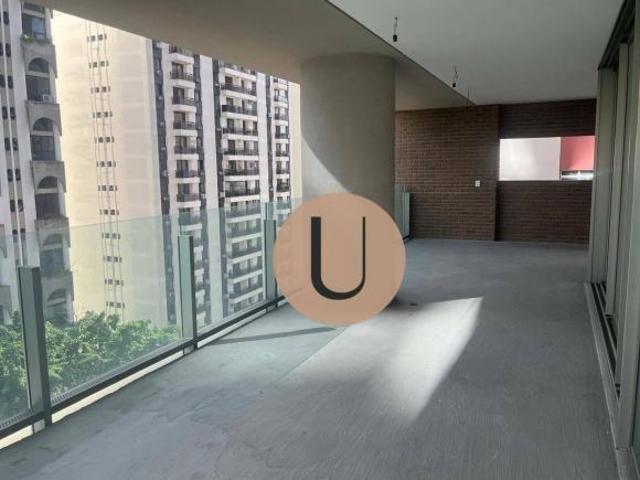 RARIDADE NO ITAIM BIB | 335m² | 4 SUÍTES | 4 VAGAS | 1 POR ANDAR | NOVO SEM USO